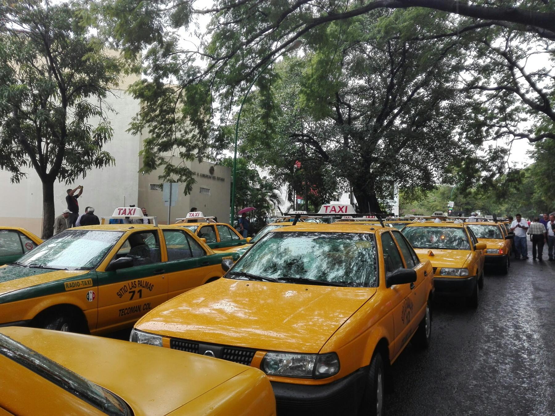 Ineficiencia del 21% en el transporte público - El Pulso de Colima