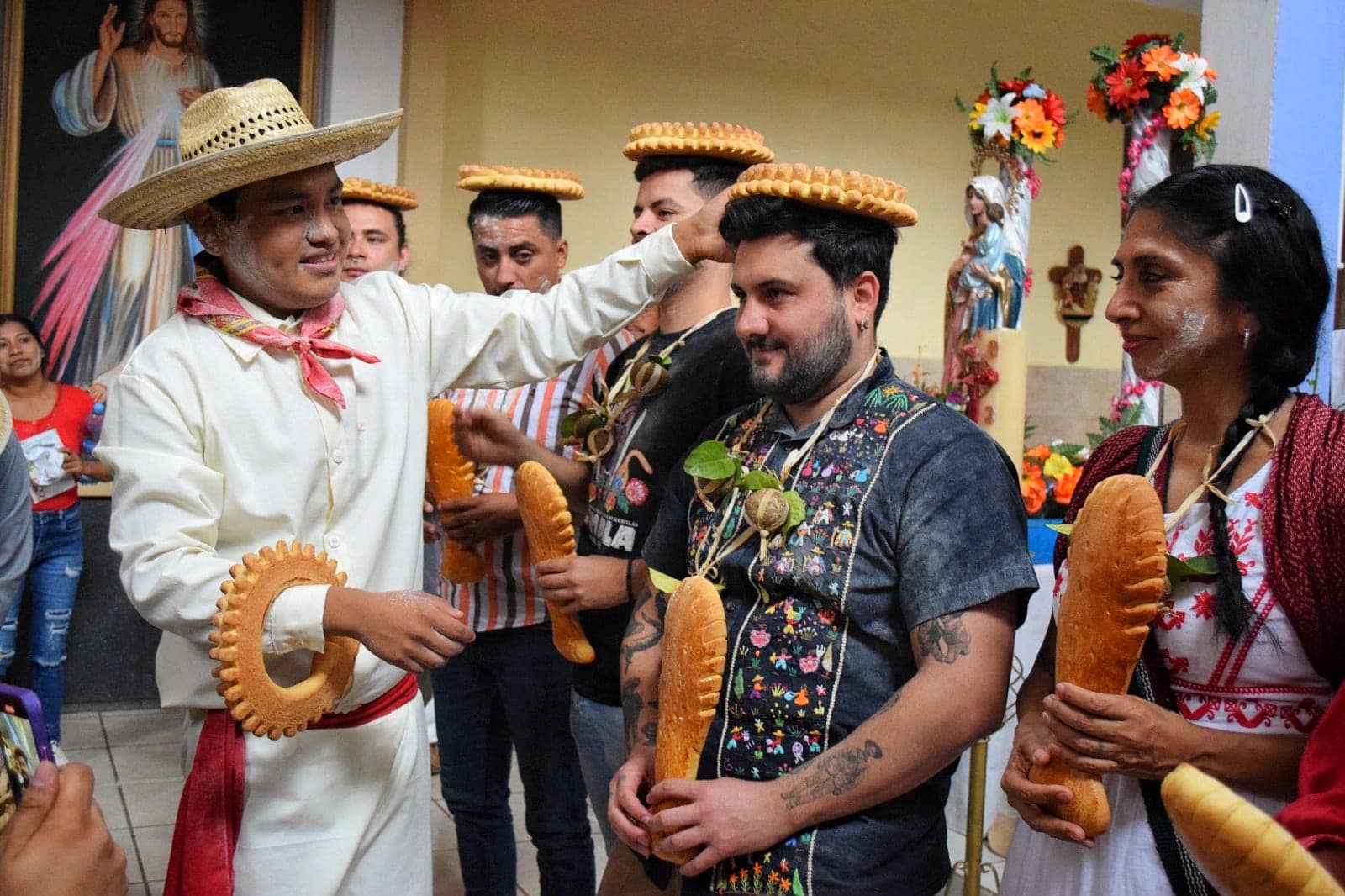 Celebran carnaval indígena de 'Los Paspaques' en Suchitlán.