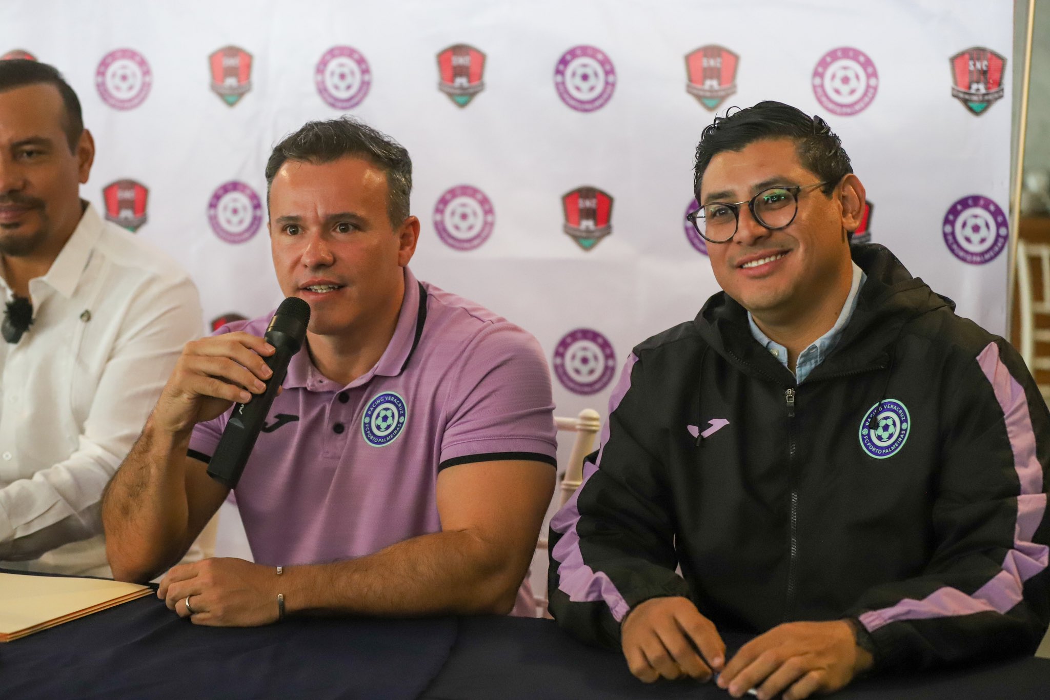Maclovio Yañez impulsa la capacitación de instructores